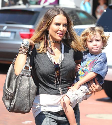 Heroin Addicts, Coke Fiends & Celebrity Stoners -- Hollywood Drug ...