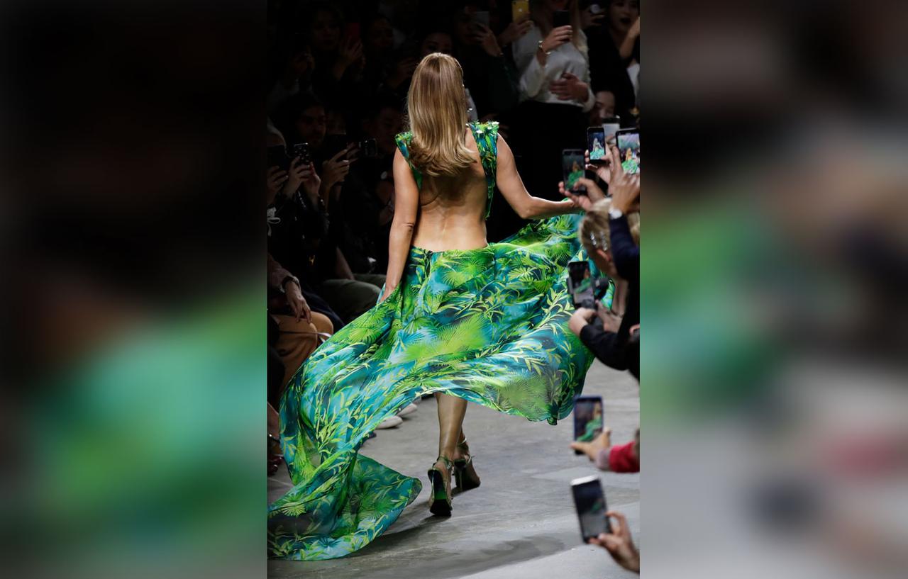 Jennifer Lopez Walks Versace Show in Grammys Lookalike Dress