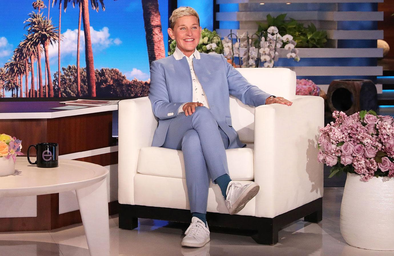 NBC Execs Plan For Kelly Clarkson To Take Over After Ellen DeGeneres Quits