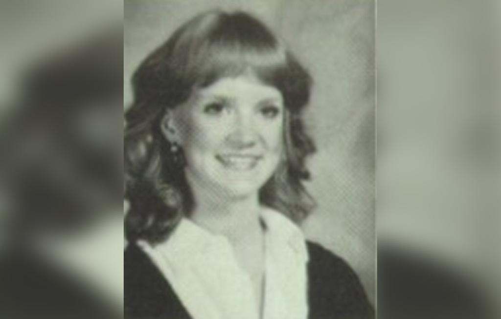 'Pioneer Woman' Ree Drummond Photos Before The Fame Exposed!