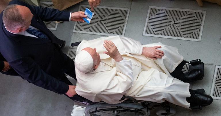 Pope Francis Sparks Fresh Health Fears After CT Scan, Wheelchair Use