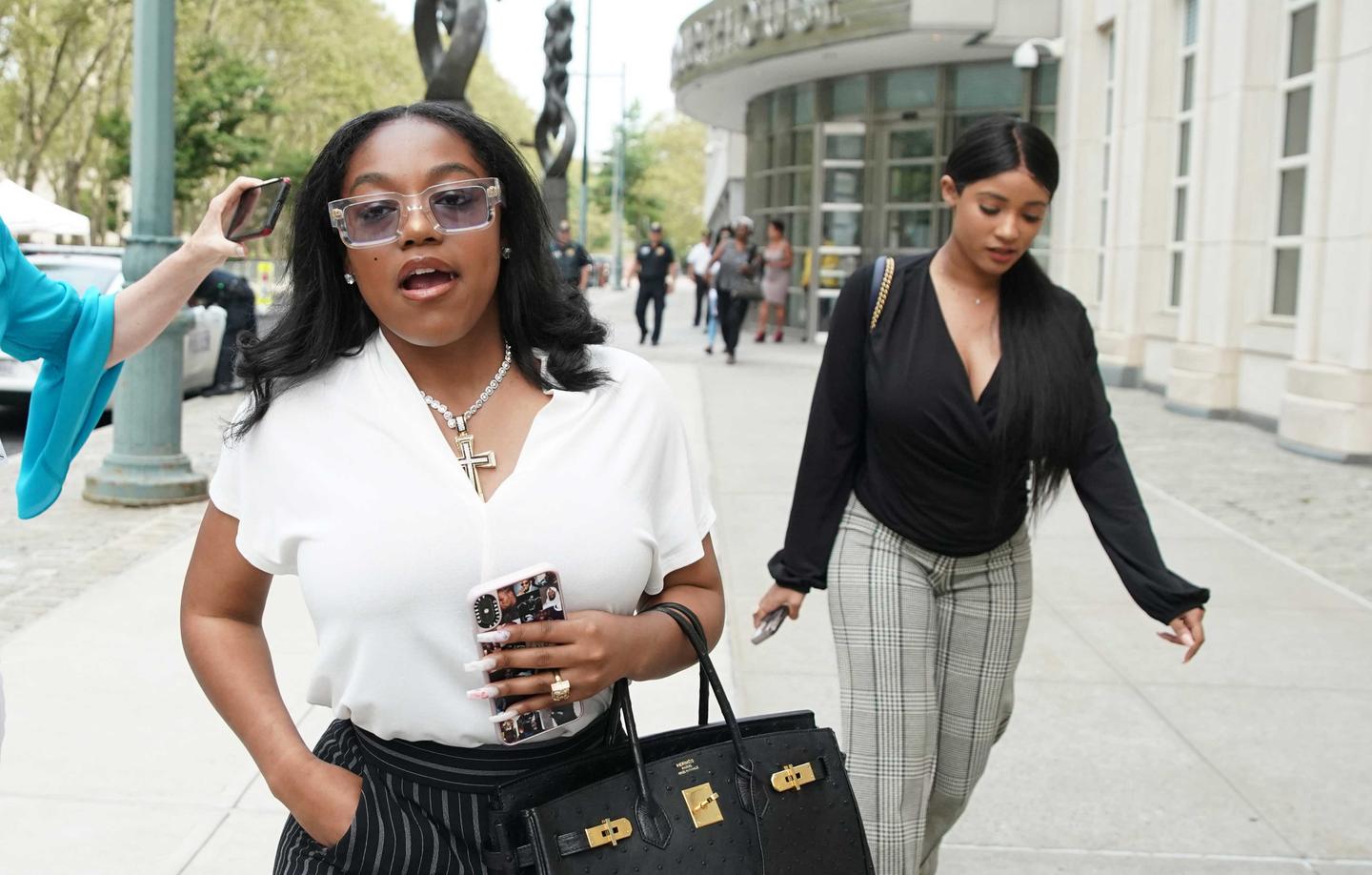 R. Kelly’s Fiancée Joycelyn Savage Wrote Bombshell Letter To Judge ...