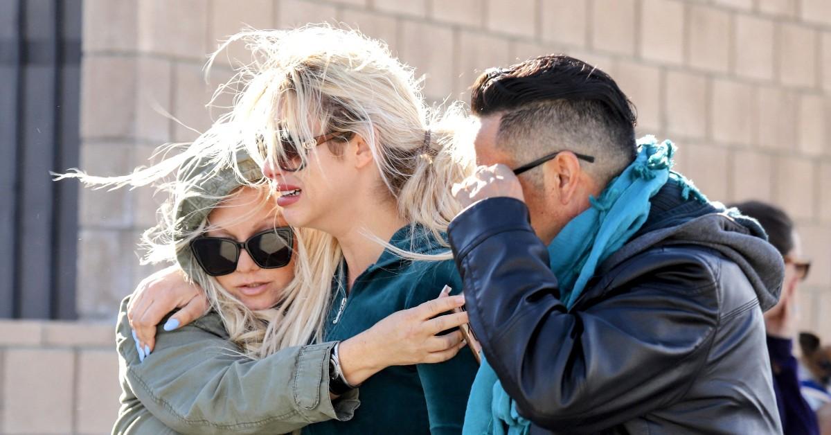 Aaron Carter's Ex Melanie Martin Seen Sobbing Outside His Home