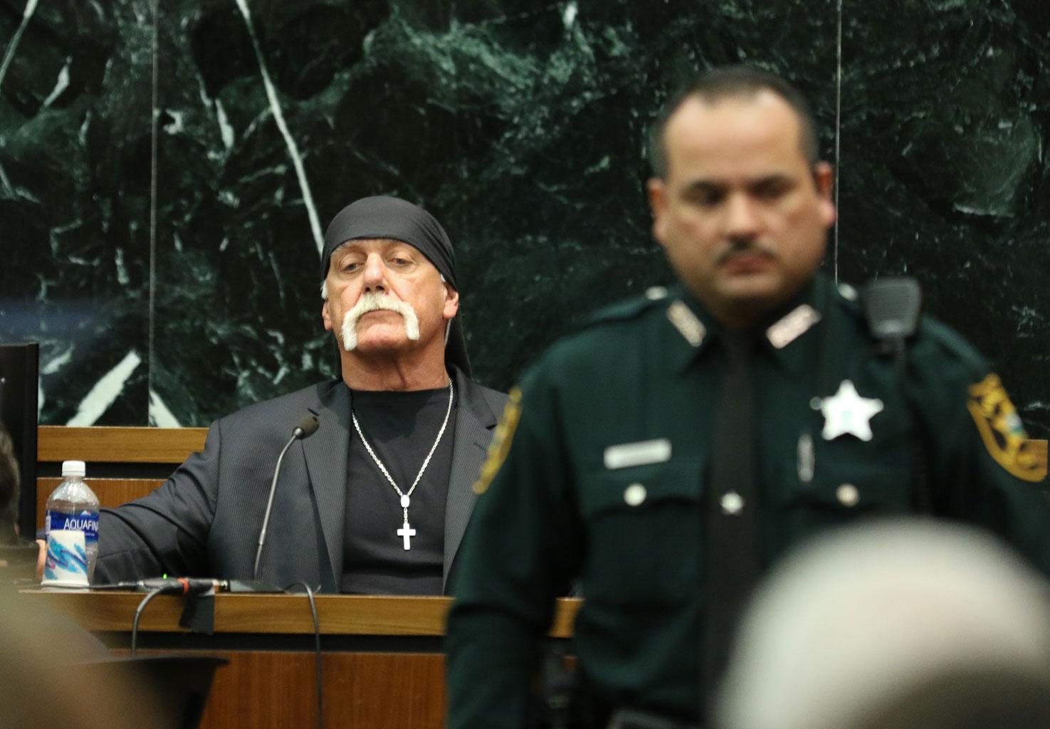Hulk Hogan Prays On The Stand During Shocking Sex Tape Trial