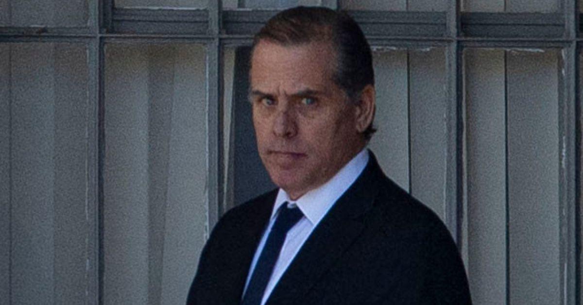 Hunter Biden Laptop Leak: 10,000 Photos Published Online Hunter Biden Laptop Leak: 10,000 Photos Published Online
