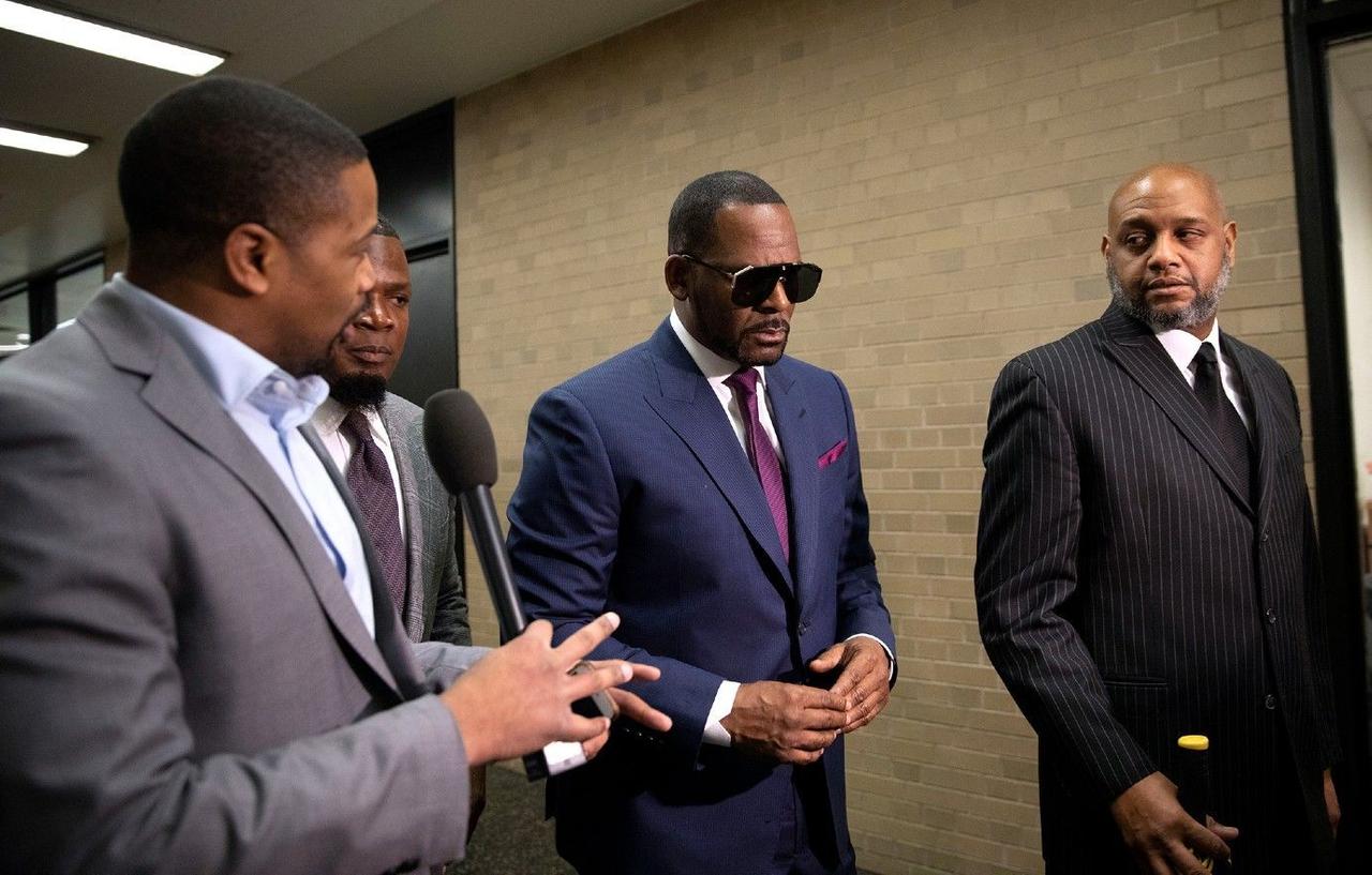 R. Kelly Goddaughter Claims They Had Sex 'Uncountable' Times