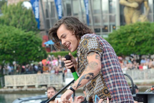 One Direction Performs On The Today Show