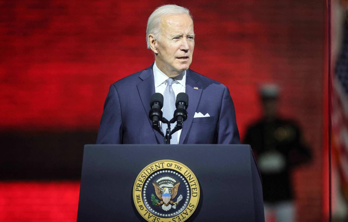 CNN Under Fire For Editing Lighting In President Joe Biden's Speech
