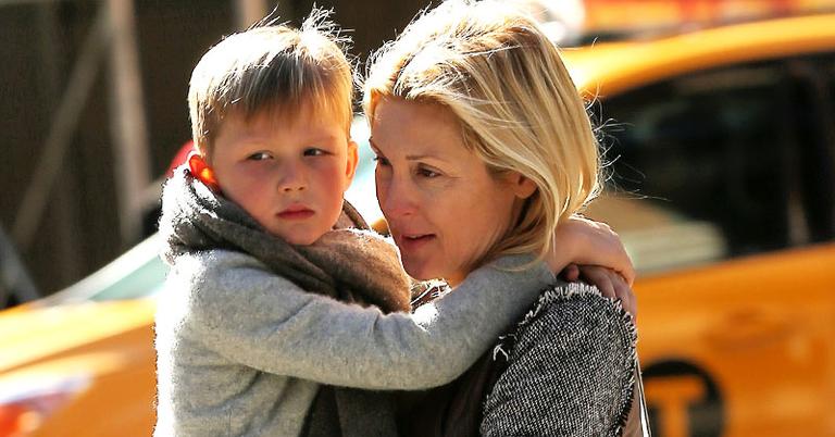 She Won’t Back Down — Former ‘Gossip Girl’ Star Kelly Rutherford Files ...