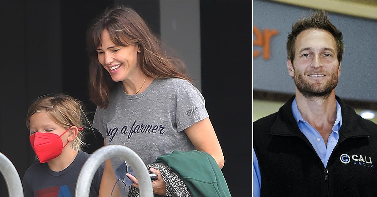 Jen Garner Walking On Air With Son After Blissful Rendezvous With ...