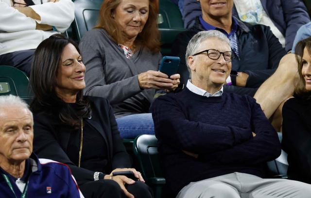 Bill Gates New Girlfriend Revealed!
