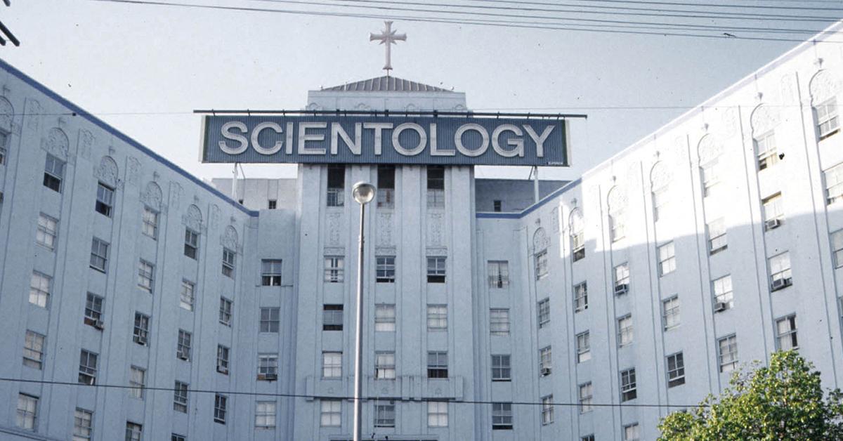 Ex-Scientologist Names Jenna Elfman & Rebecca Minkoff As Arbitrators In ...