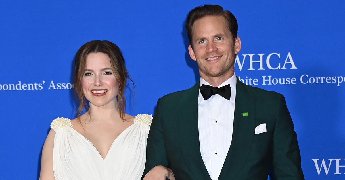 Sophia Bush and Ashlyn Harris Make Couples Debut at Oscars After-Party