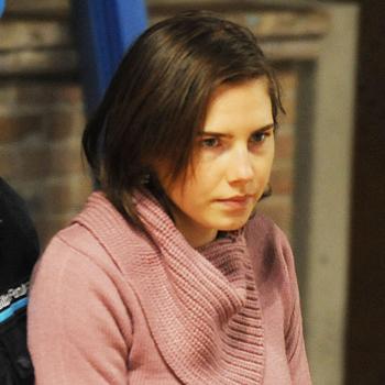 Amanda Knox Wins Appeal In Murder Case
