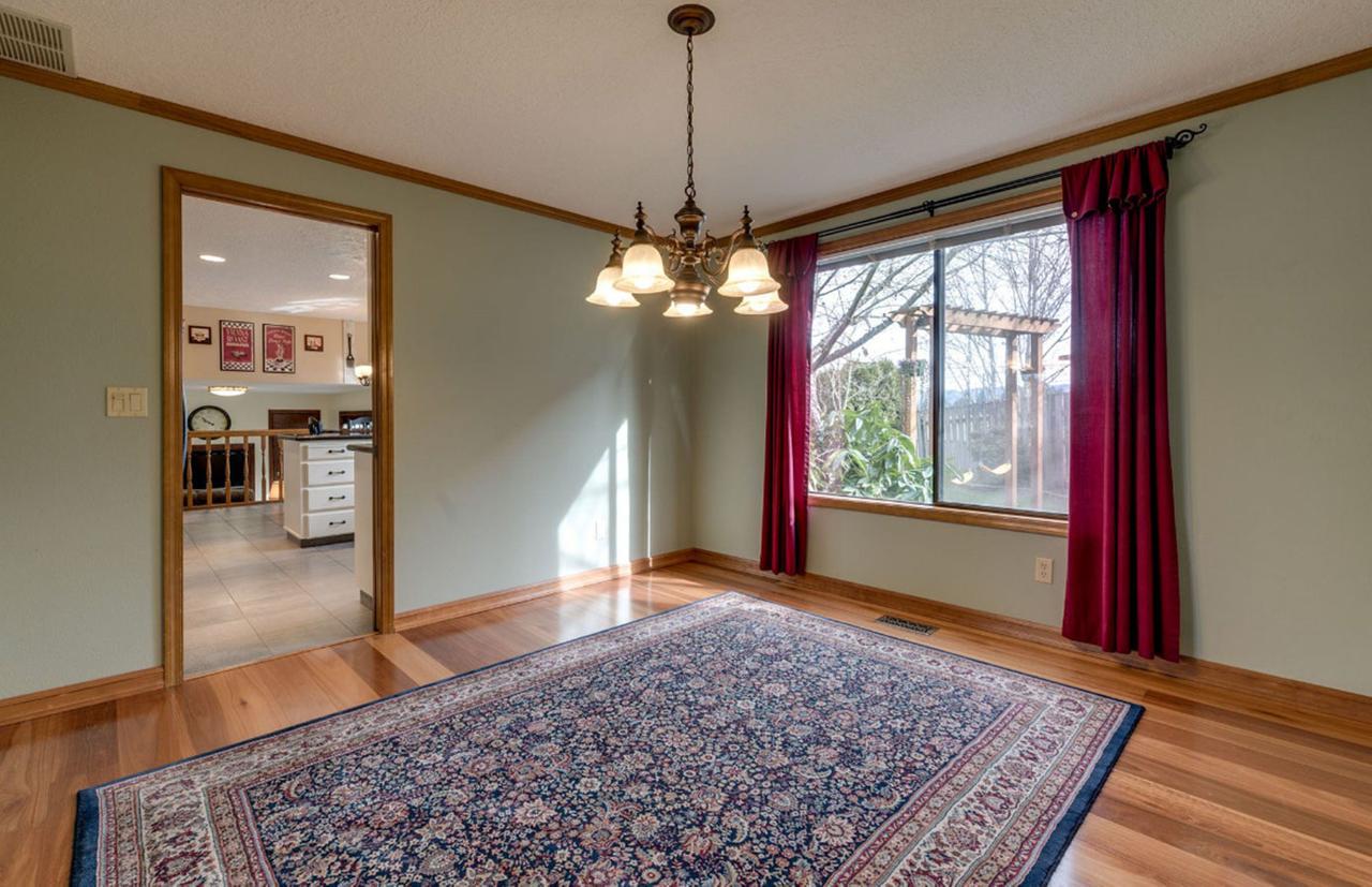 'Little People' Stars Zach & Tori Roloff Buy $560K Dream Home -- Is She ...