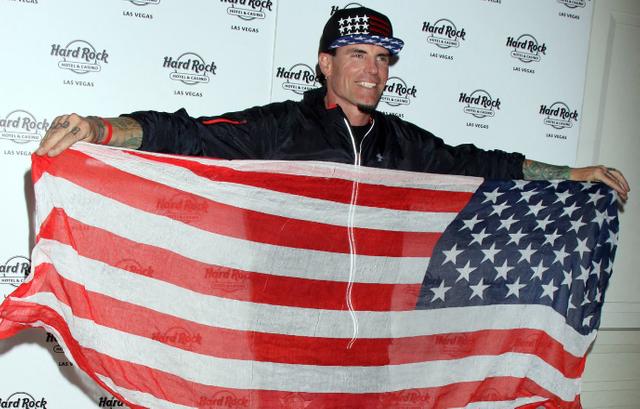 ‘90s Rapper Vanilla Ice Sued by Ex-GF Demanding DNA Test, Child Support ...