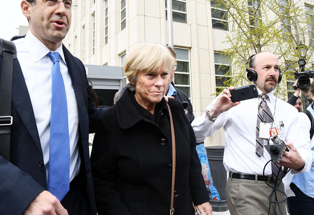 Allison Mack’s Mom Makes Desperate Plea To Judge Ahead Of Sentencing