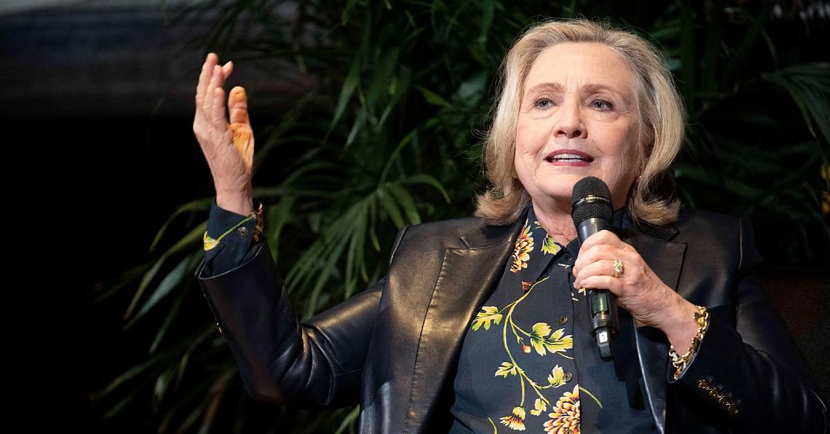 Hillary & Bill Clinton on 'Brink of Divorce' Over Connection to Epstein