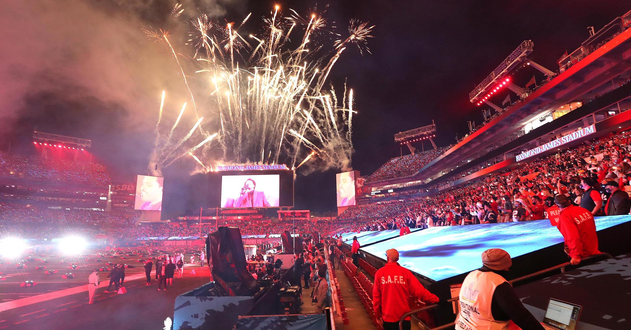 Top 5 Celebrity NFL Fans, Lebron James, Chris Pratt