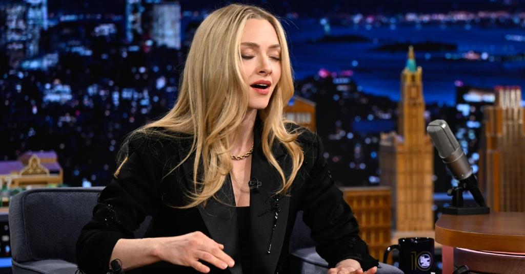 Joni Mitchell Facing Cancellation Calls for Blacking Up For Album Cover ...