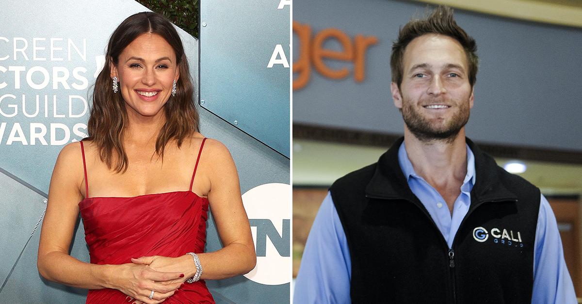 Jennifer Garner Removes Ring Amid Engagement Speculation