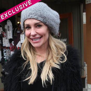 Taylor Armstrong Signs Book Deal!