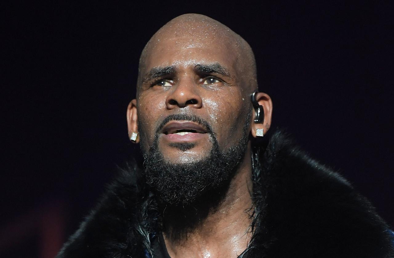 R. Kelly Sexual Assault -- Under Investigation In Chicago
