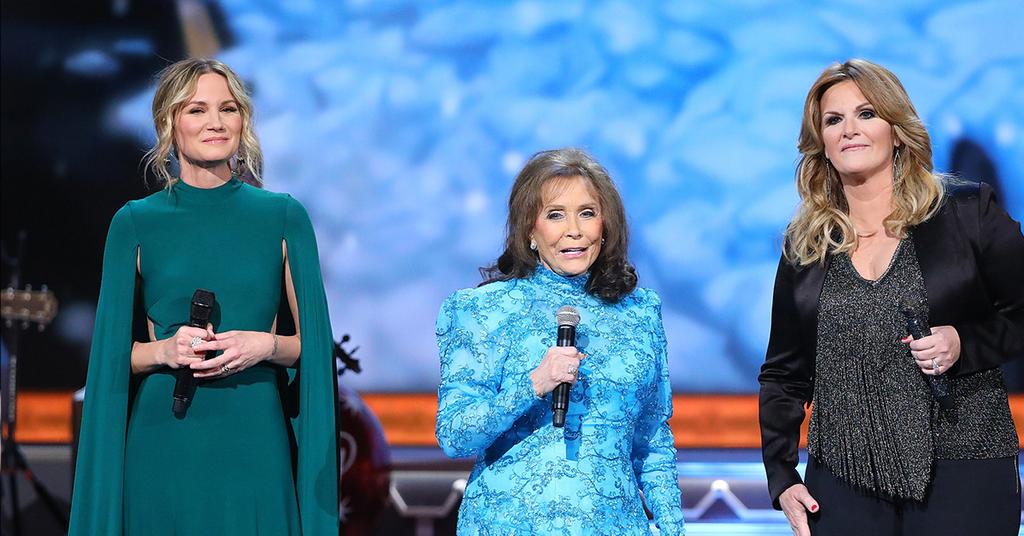 Loretta Lynn Cheated Death In 2021