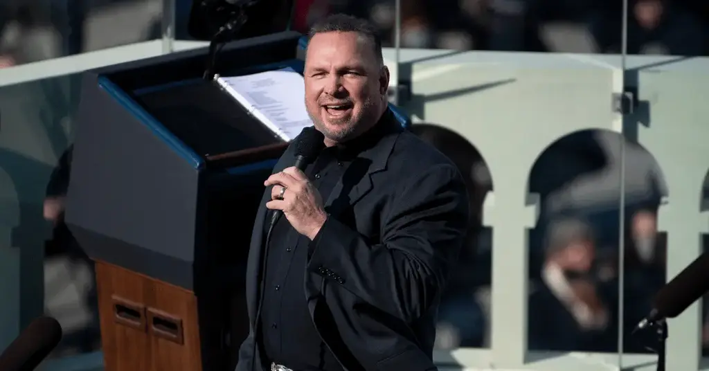 Garth Brooks’ ‘Good Guy Image’ At Risk Amid Court War With Rape Accuser