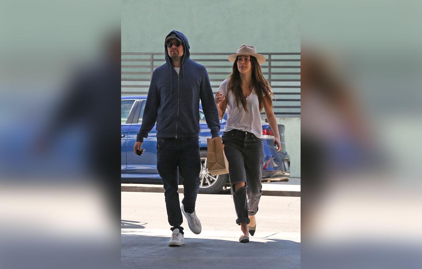 Leonardo DiCaprio Packs On PDA With New Girlfriend