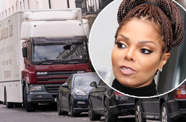 [PICS] Janet Jackson Moves Out Of London Home