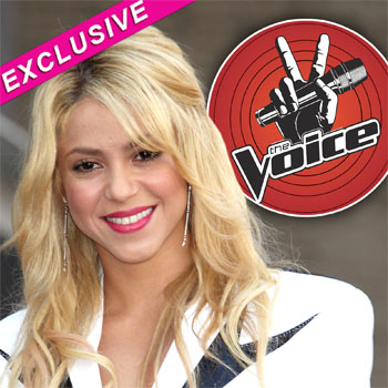 Shakira Keeps Chip-per After Tooth Mishap, Closes Down Filming On The ...