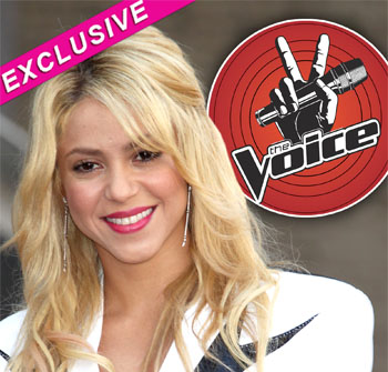 Shakira Keeps Chip-per After Tooth Mishap, Closes Down Filming On The ...