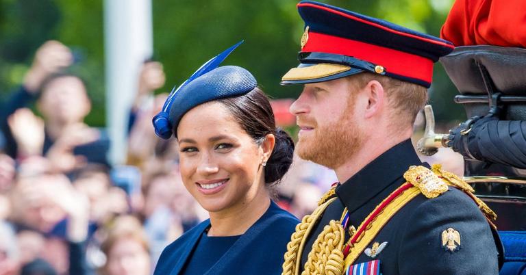 Prince Harry Is 'Bored' With Meghan Markle and 'Never Sees' Friends: Source
