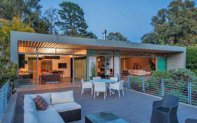 Wild Past Be Gone: Zac Efron Selling His Hollywood Hills Party Pad For ...