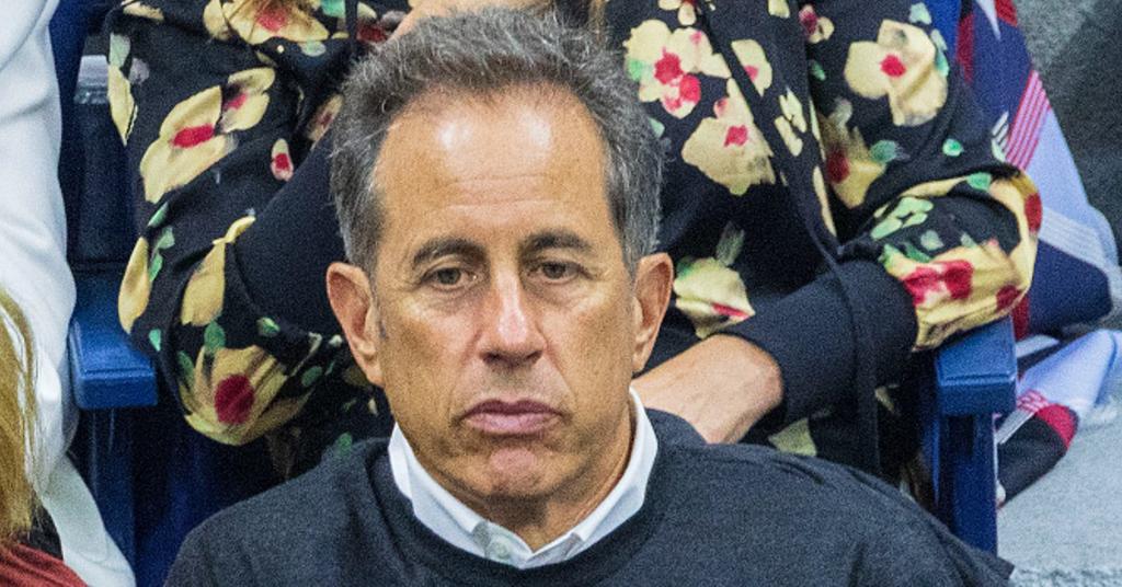 Jerry Seinfeld Apologizes to Howard Stern After Claiming He's Been ...