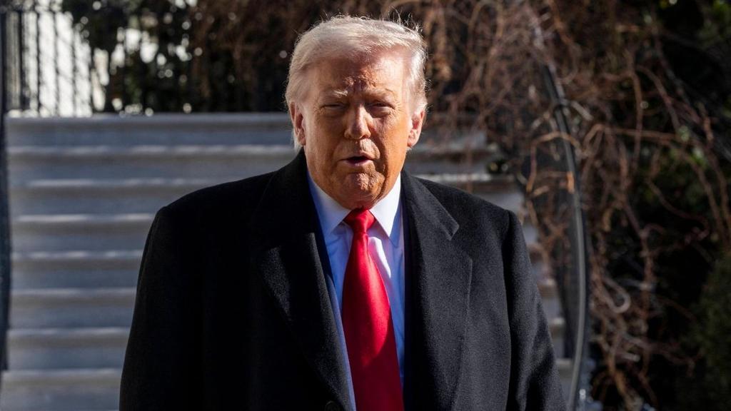 Trump Defends Mark Levin After Megyn Kelly Mocks Fox Host's Manhood