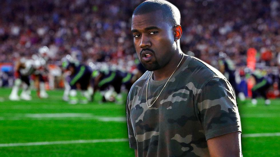 Insta-Growl! Kanye West Stares Daggers At Selfie-Snapping Fans At Super ...