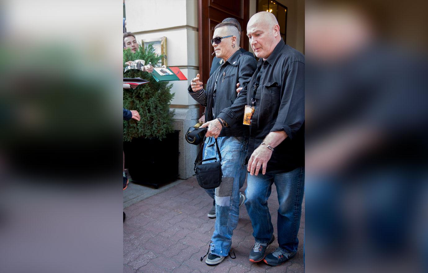 Johnny Depp Sports Shaved Head, Extreme Weight Loss In New Photos