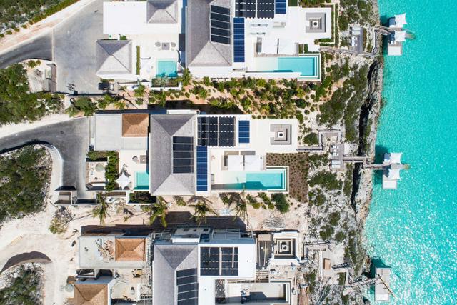 Jaw-Dropping Photos Of RHOBH's Kyle Richards And Mauricio Umansky's ...