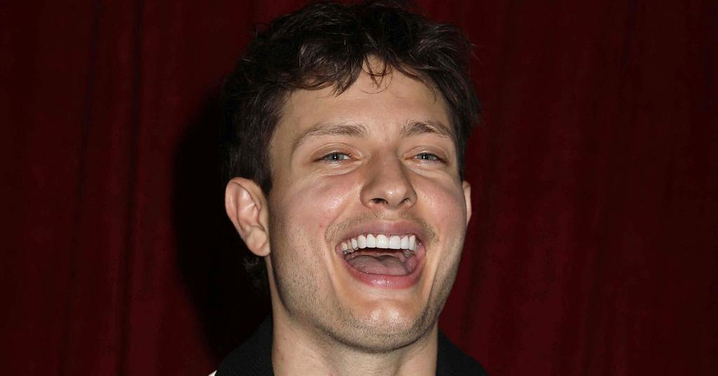 Kate Beckinsale Seen Kissing Ex Matt Rife at Golden Globes After-Party