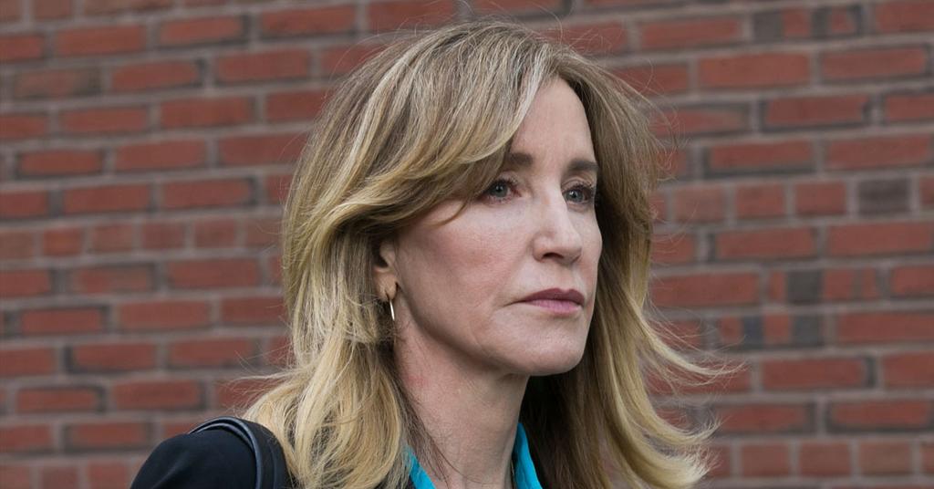 Felicity Huffman Should Get 1 Month In Prison In College Cheating Case