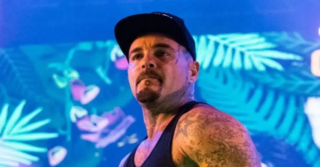 Confirmed: Crazy Town Frontman Shifty Shellshock Died of Drug Overdose
