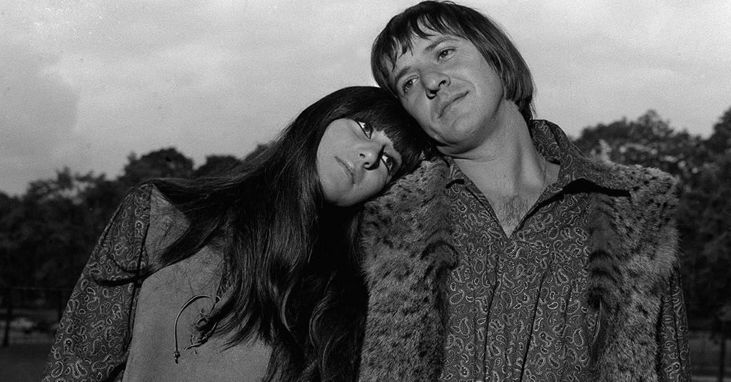 Cher Details Shocking First Meeting With Father Who Abandoned Her