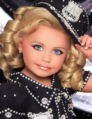 Toddlers And Tiaras Star Maddy Jackson