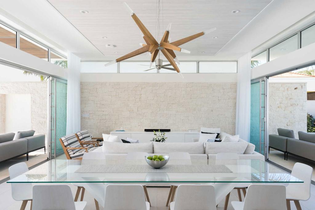 Jaw-Dropping Photos Of RHOBH's Kyle Richards And Mauricio Umansky's ...