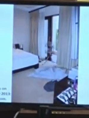 Tragic Accident Or Grisly Murder? See The Bloody Oscar Pistorius Crime ...