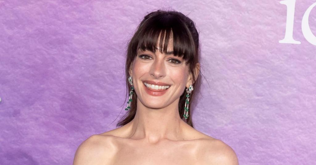 Stars Who Stopped Drinking Alcohol: Bradley Cooper, Anne Hathaway and More