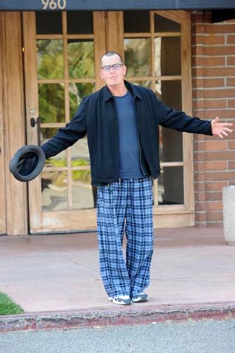 Charlie Sheen Reveals His New Look - A Shaved Head!