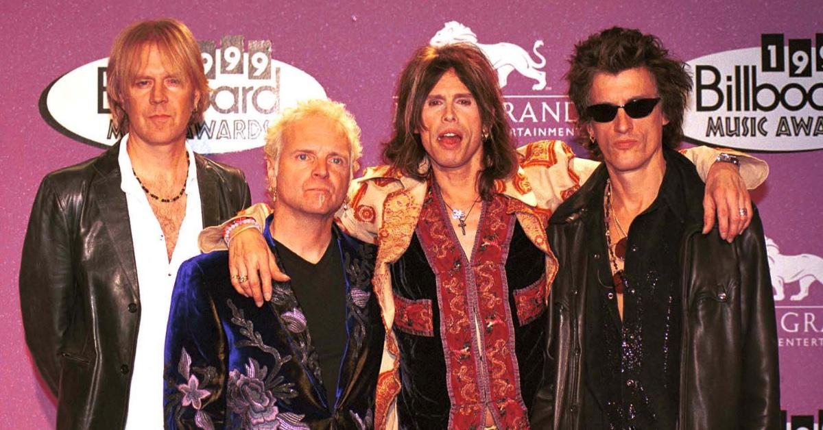 Steven Tyler 'Voluntarily' Checks Himself Into Rehab After Relapse